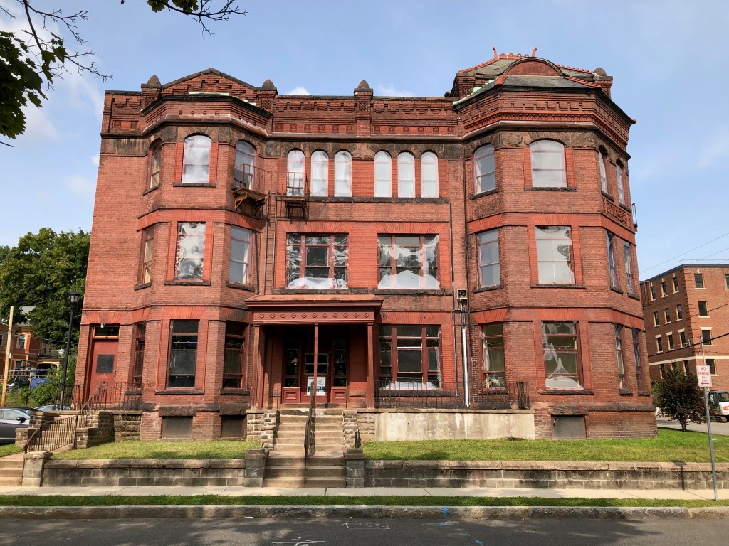 Essex Apartments - Copeland Building Envelope Consulting