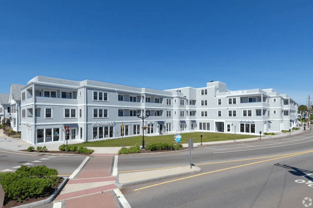 Harbourtown Suites - Copeland Building Envelope Consulting